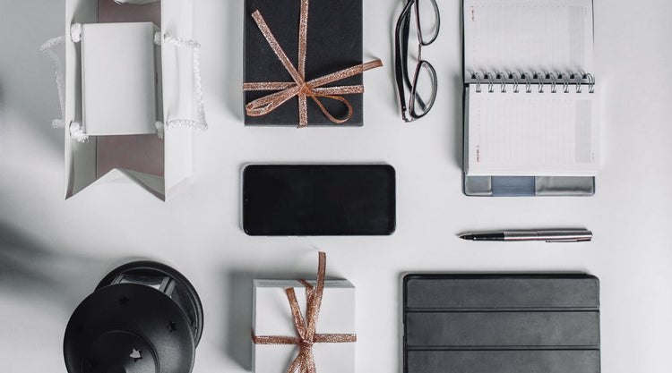 Tech Gadgets as Corporate Gifts: Smart & Practical Options – Verveet India